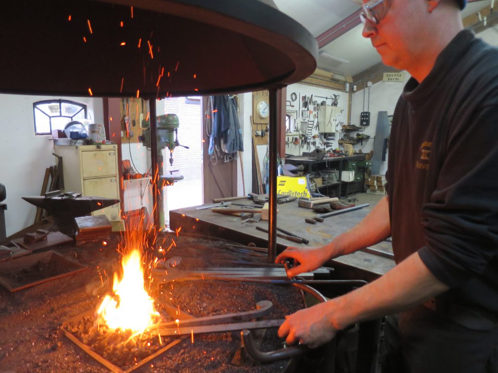 Wat doet een smid? - Welkom bij Smederij Toevank